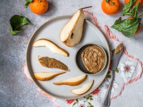 9 Foods to Eat on Your Period to Help Cramps - Natracare
